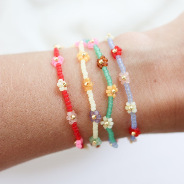 Beaded Daisy Flower - Etsy