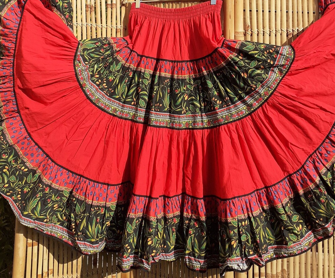 Extra Full Circle Skirt ATELIER PROVENCAL Vintage Provençal Skirt From ...