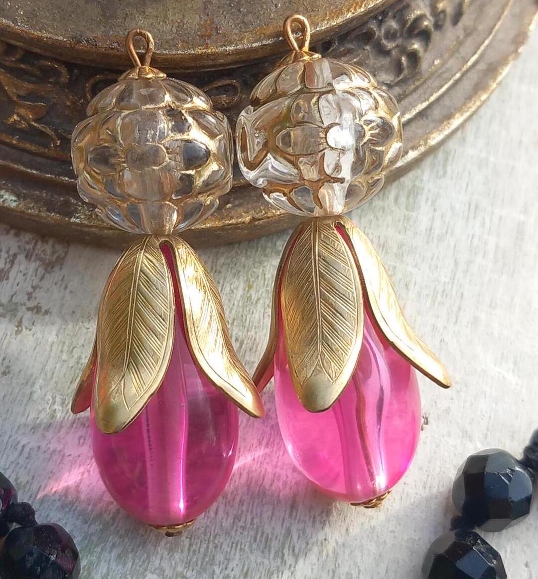 Victorian Pendants Vibrant Pink Pearl Pendants Gold Petal Topped Drop ...