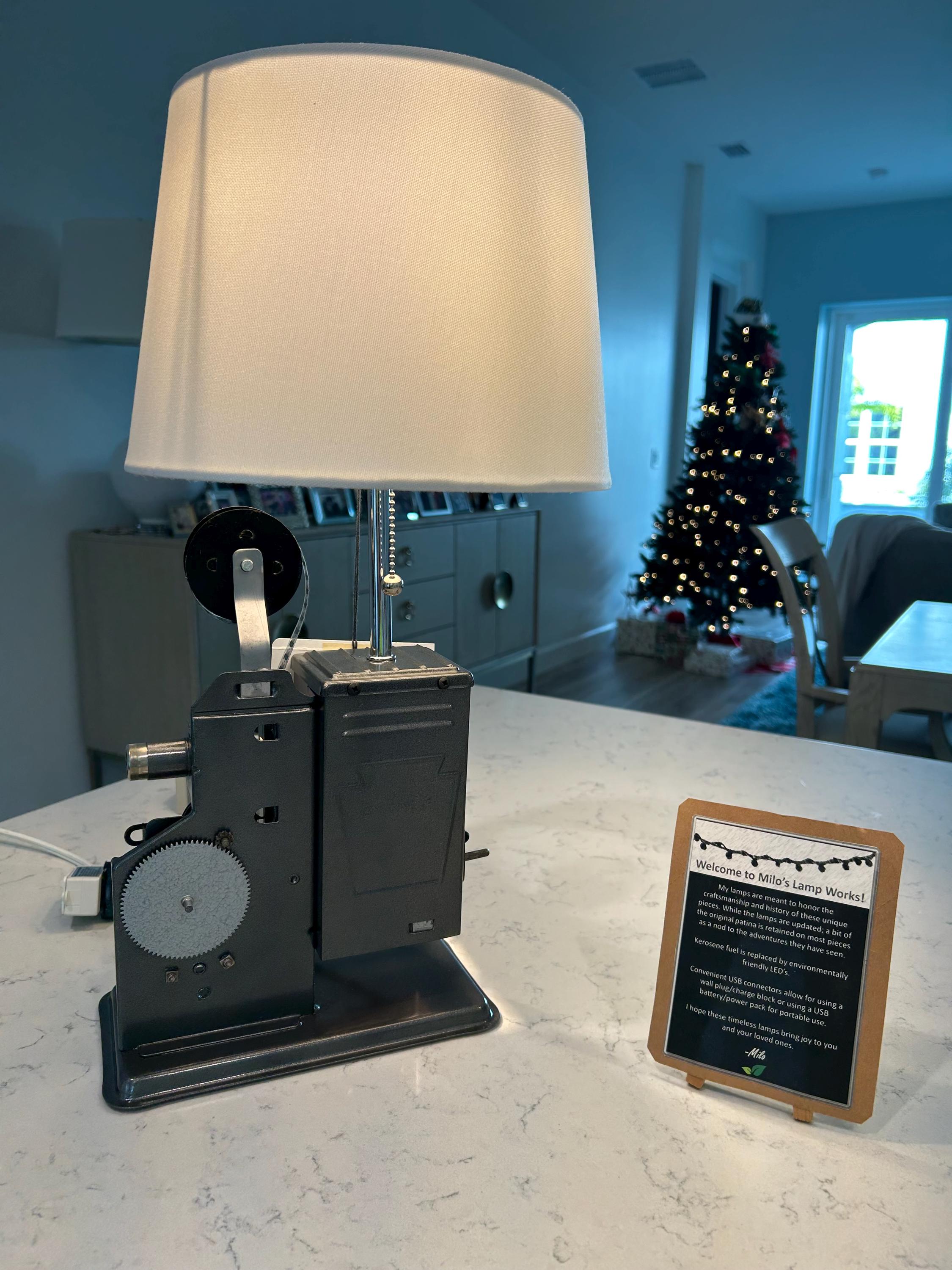 Vintage Movie Projector Lamp and Nightlight - Etsy