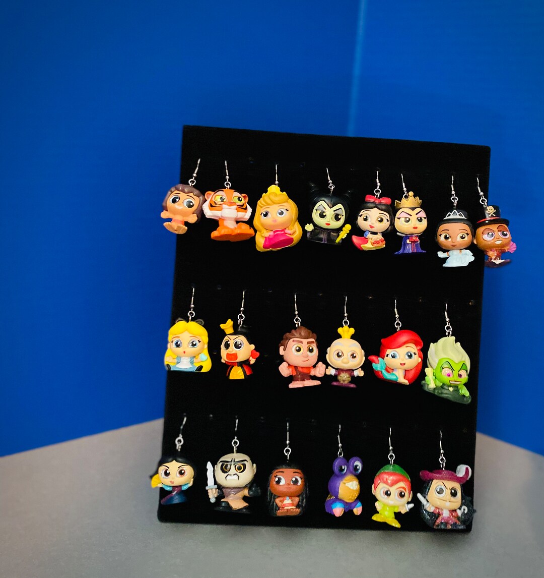 Doorable, Hero, Villain, Maleficent, Aurora, Peter Pan, Hook, Snow ...