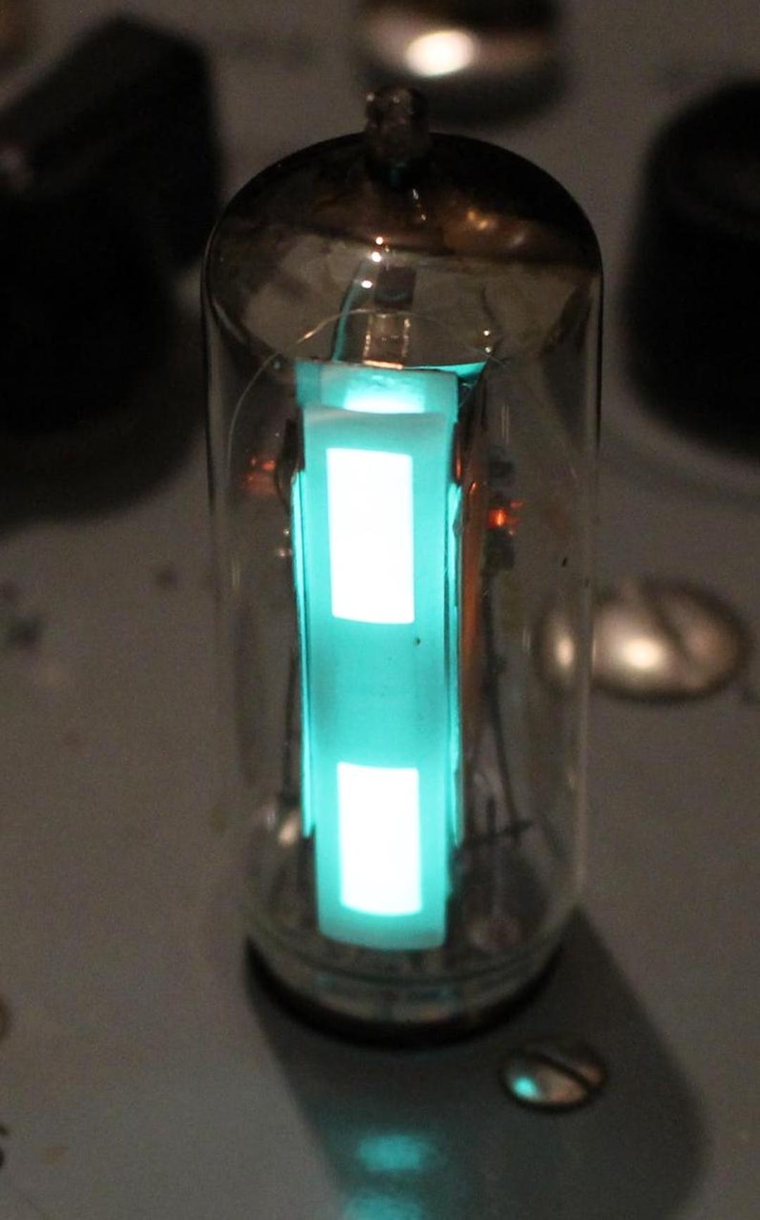 1x 6E3P = EM84 = 6FG6 = 6E2 Magic Eye Tube Level Indicator / NOS ...