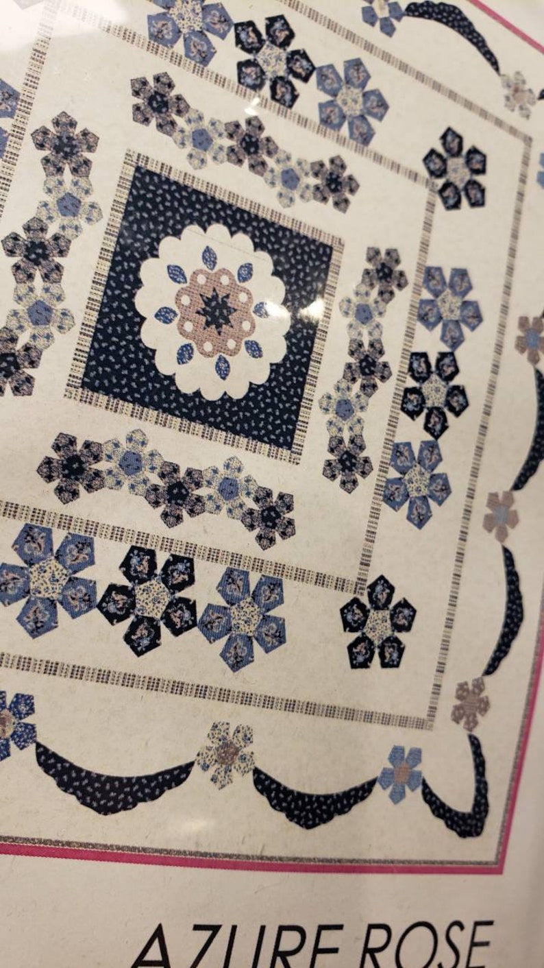 Sue Daley AZURE ROSE Quilt Pattern: Paper Piecing Design - Etsy