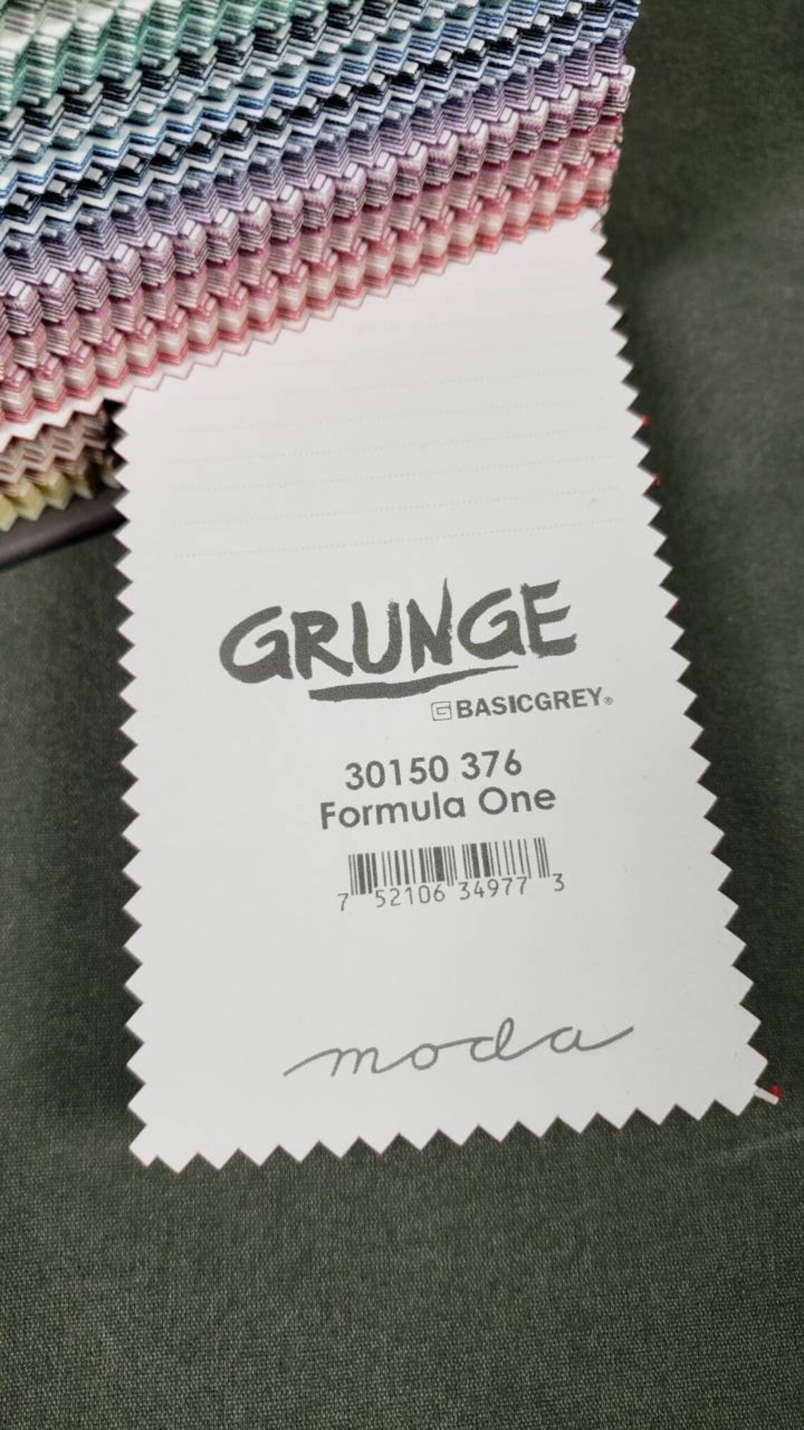 GRUNGE Basic Grey Color Swatch Card Deck by Moda | Etsy