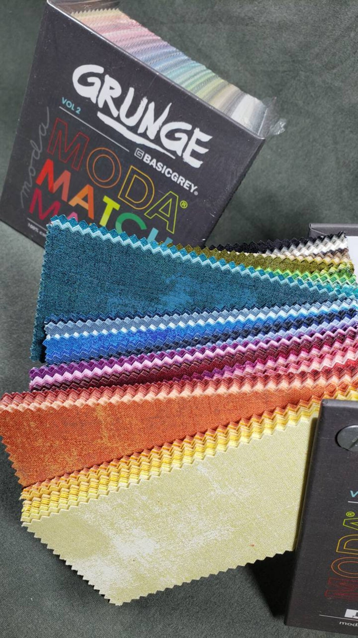 GRUNGE Basic Grey Color Swatch Card Deck by Moda | Etsy