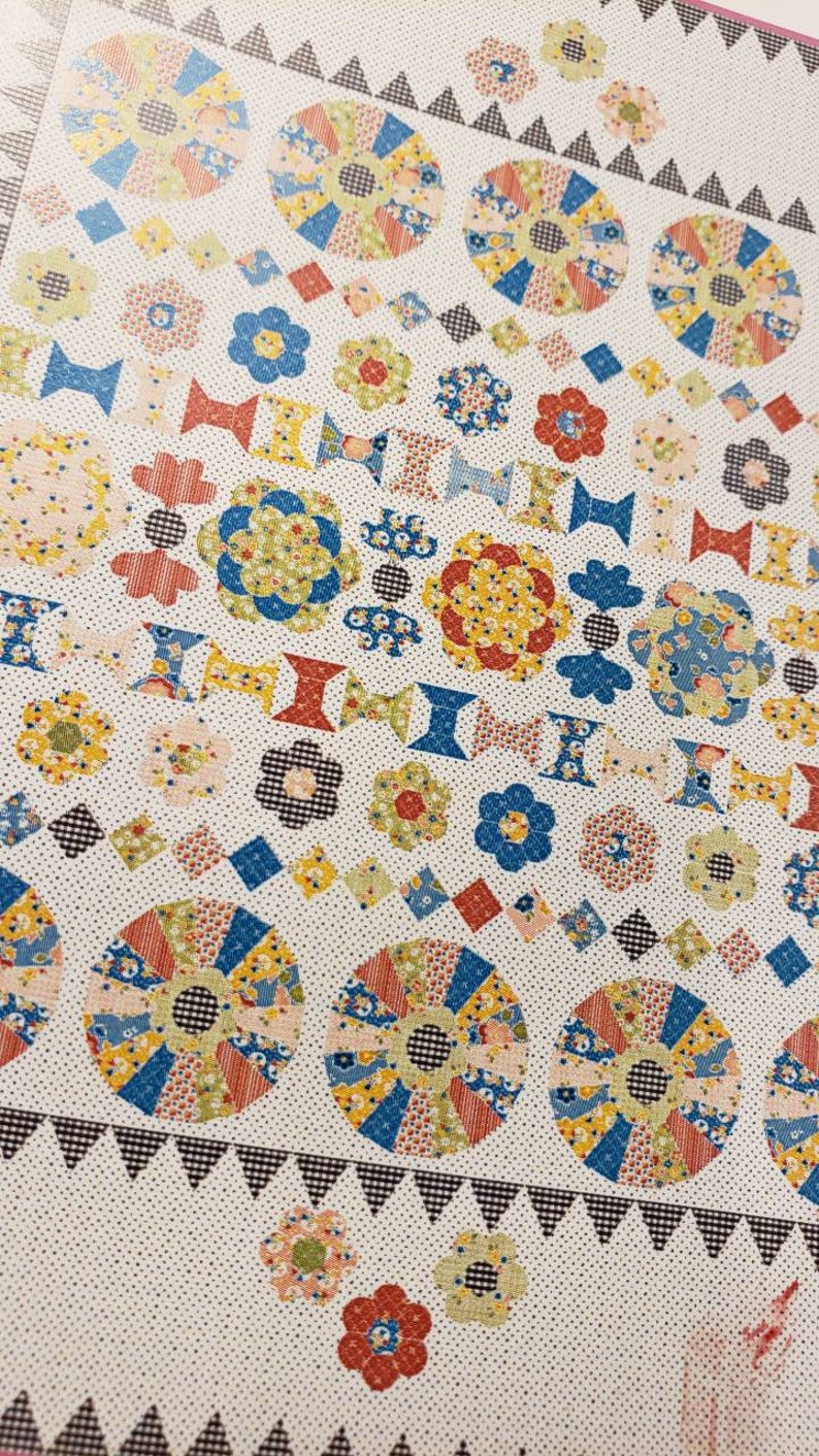 Sue Daley DUKE ROAD Quilt Pattern: Paper Piecing Design - Etsy