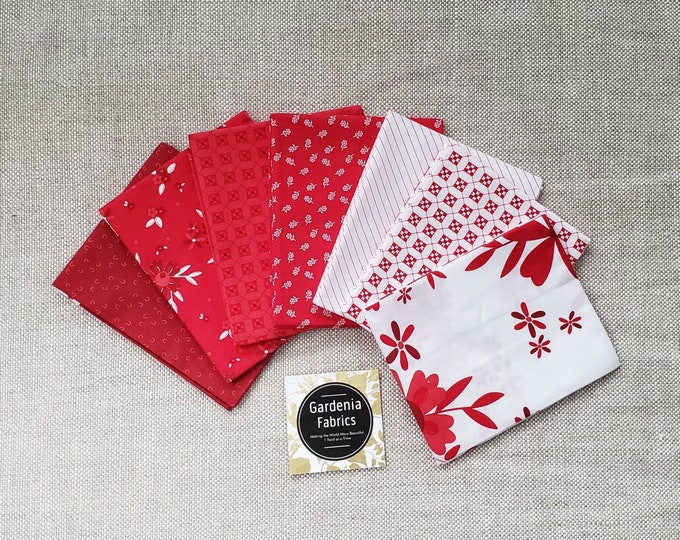 CHEERFULLY RED 7 Fat Quarter Bundle - Christopher Thompson - 100% ...