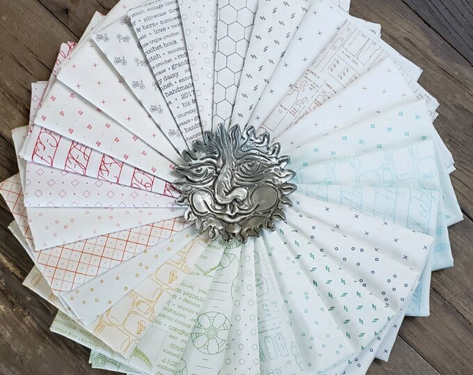 Aurifil Aurifloss Little Quaker ABC Sampler by Susan Ache Red Green ...