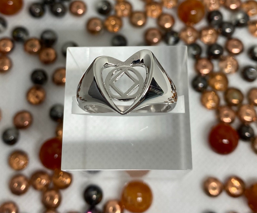 NA Heart Ring (NAR-07) - Etsy