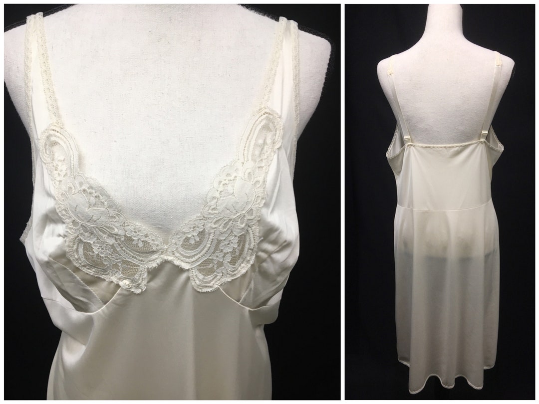 1970s M Beige Wonder Maid Vintage Antron Nylon Full Slip, Union Made, Double Darts, Lace Trim ...