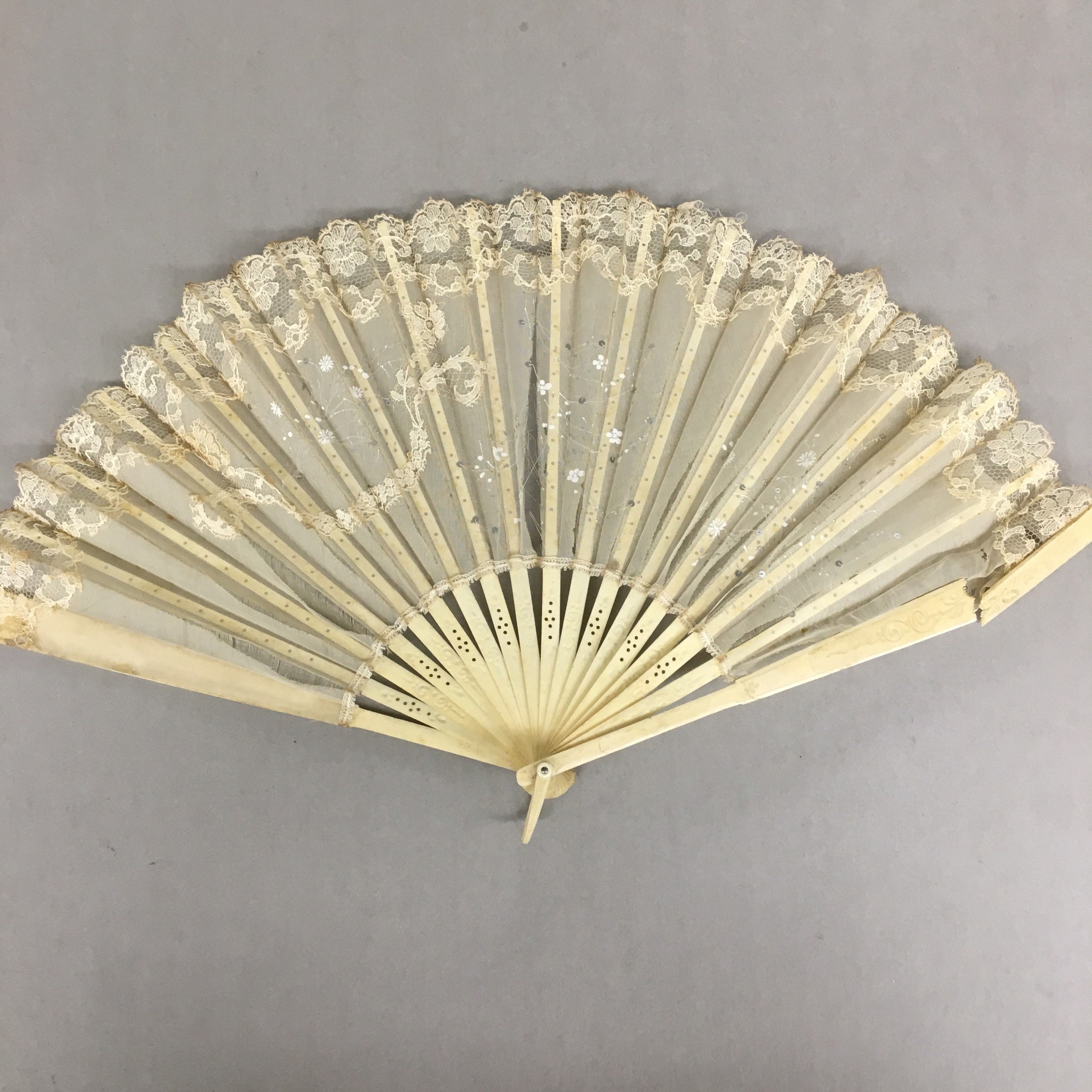 Victorian Hand Fans Notes On Fans. Wedding Fan Presented To H.R.H. The