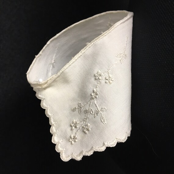 1910s Childs matching collar and cuffs, scallop edge,… - Gem