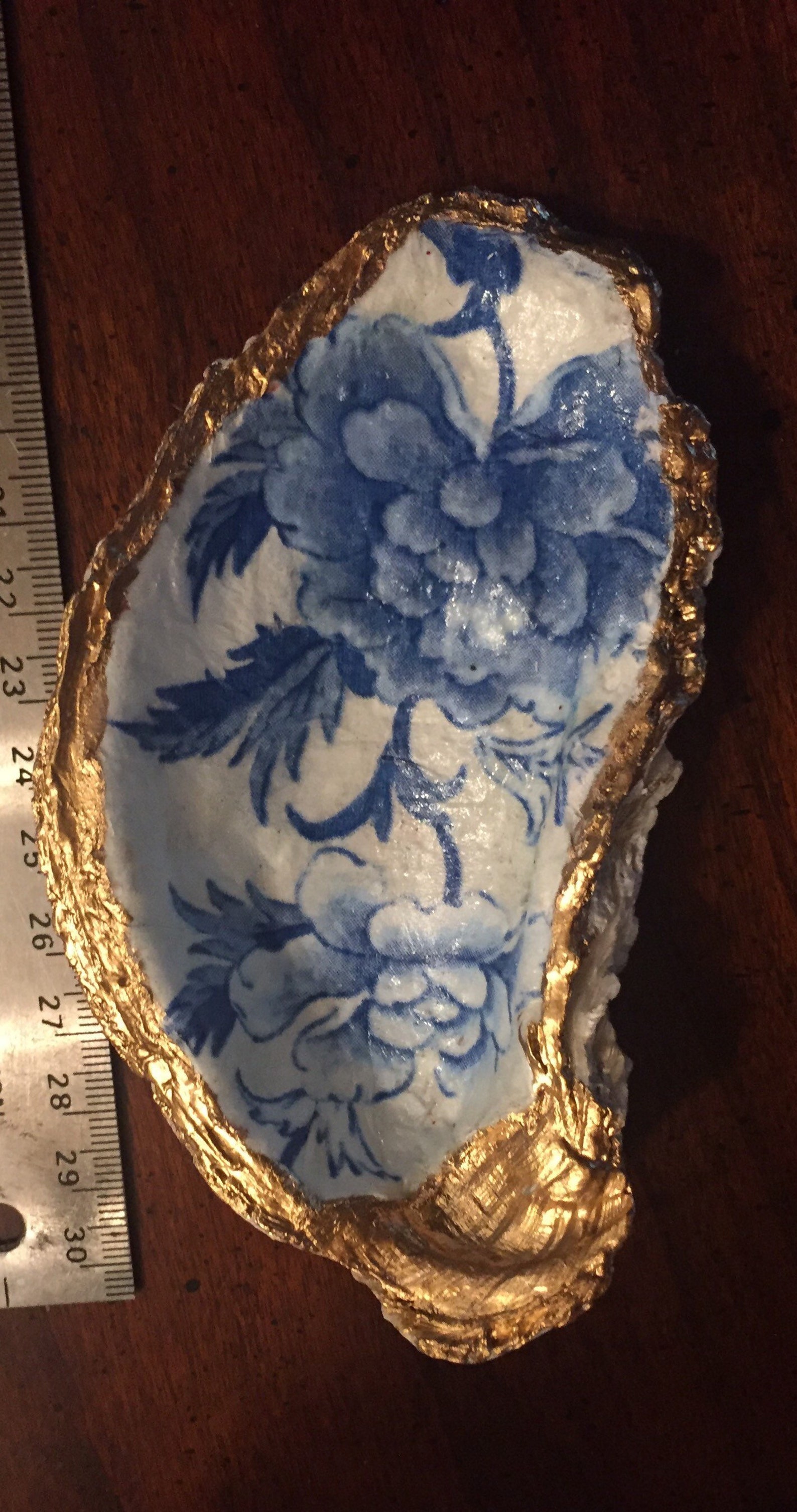 Chinoiserie Style Oyster Shell Dish Blue and White - Etsy
