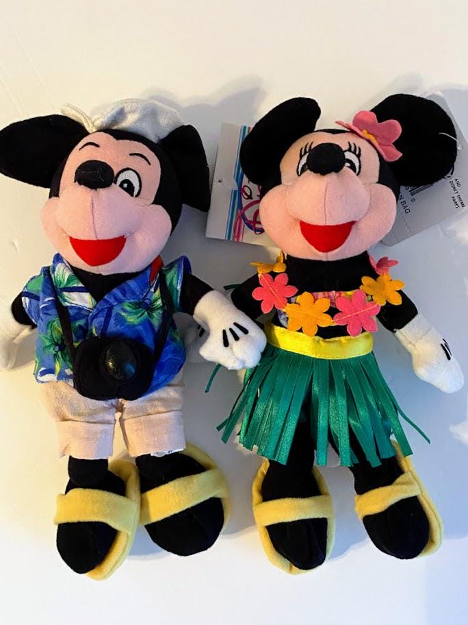 Mickey Mouse Tourist and Minnie Mouse Hula Girl Disney Plush Toys ...