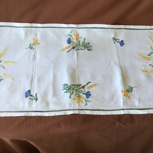Antique Embroidered Table Runner - Etsy