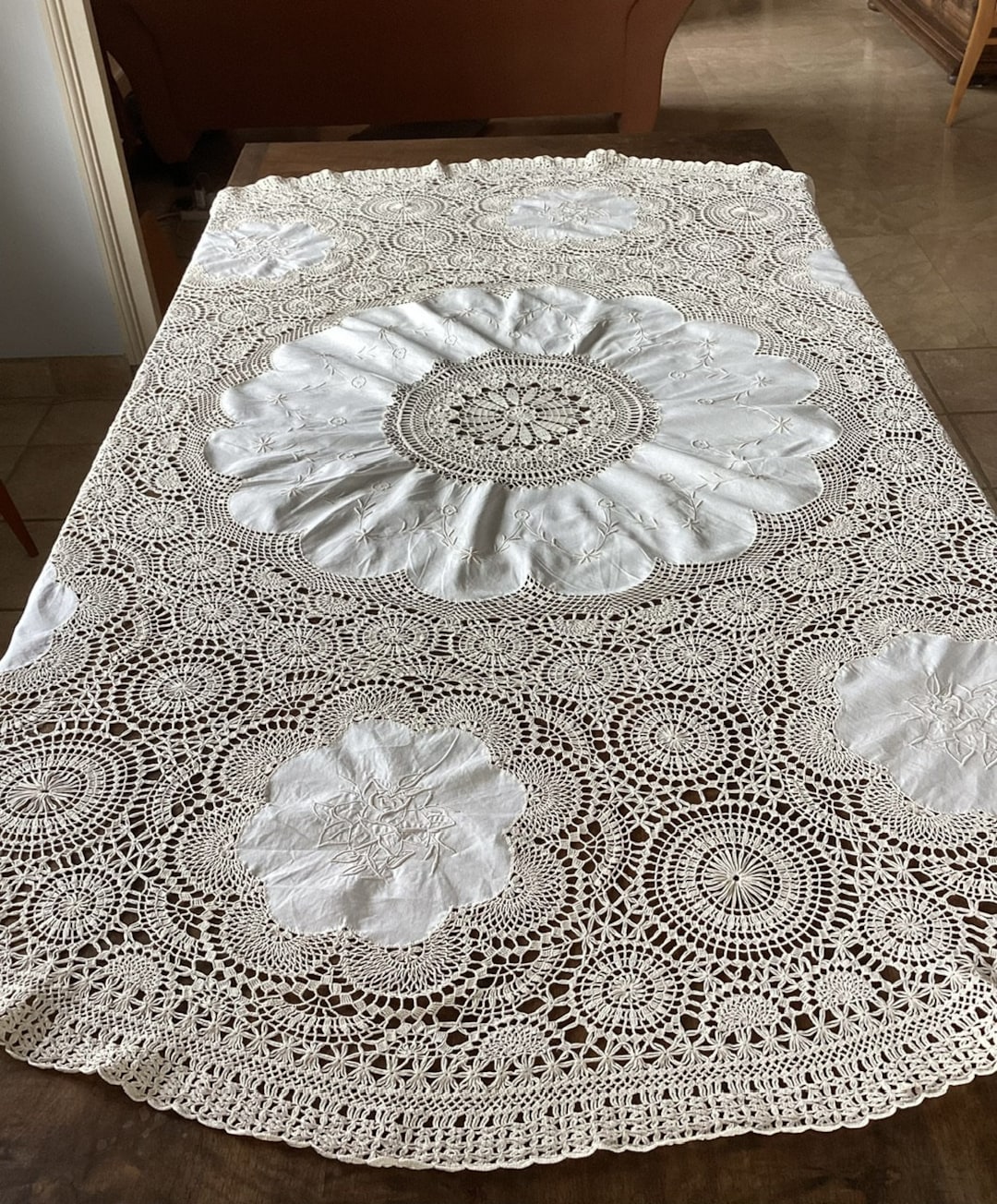 Tablecloth Very Large Round Tablecloth With Crochet and Hand - Etsy