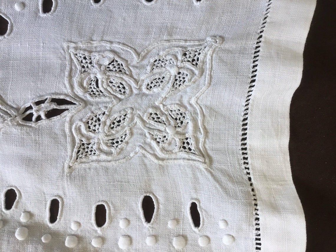 Chimney rug buffet rug Special antique hand-embroidered linen | Etsy