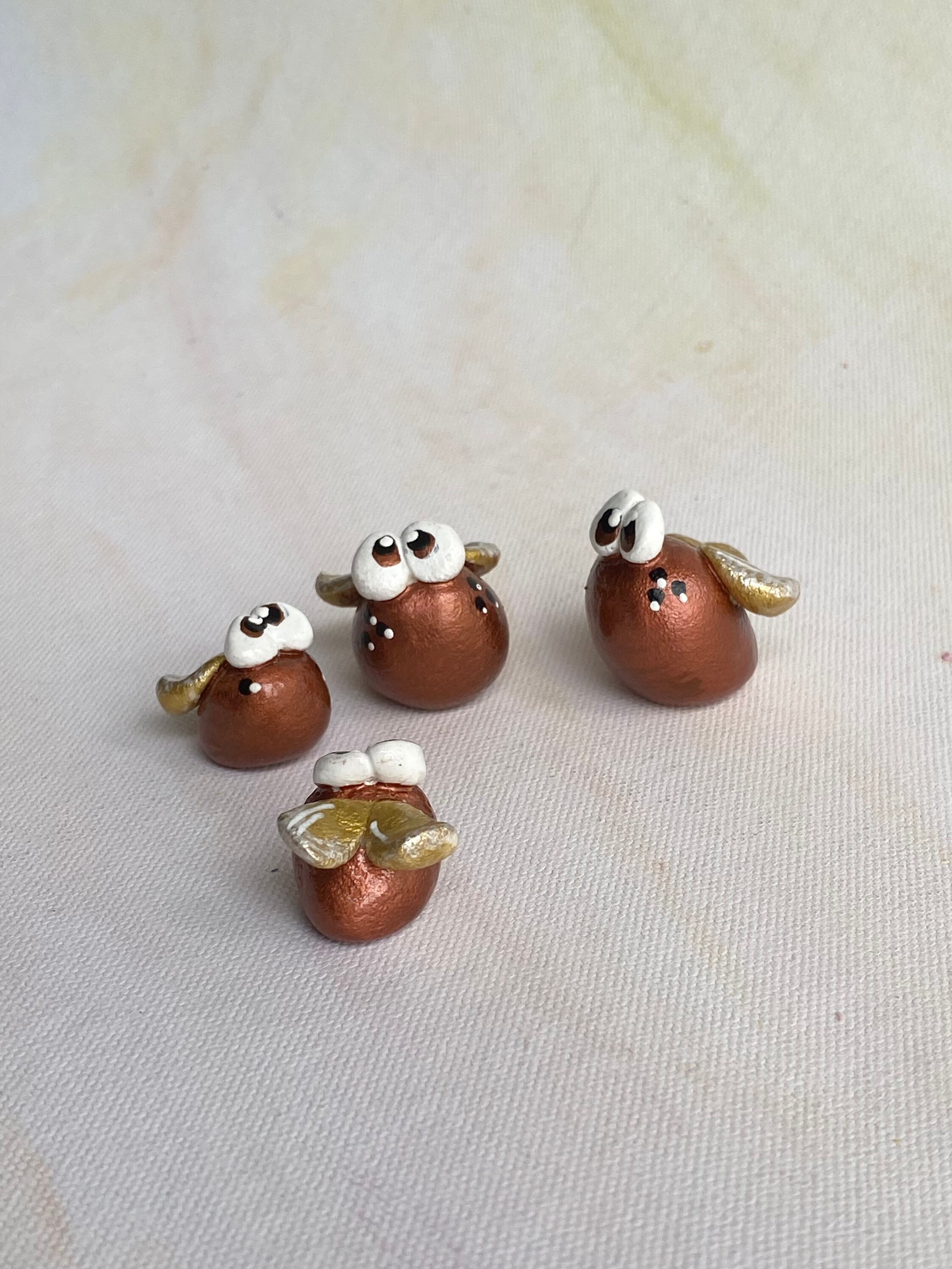 Honeybee Miniature Bees Figurine Bee Family Set of 4 - Etsy