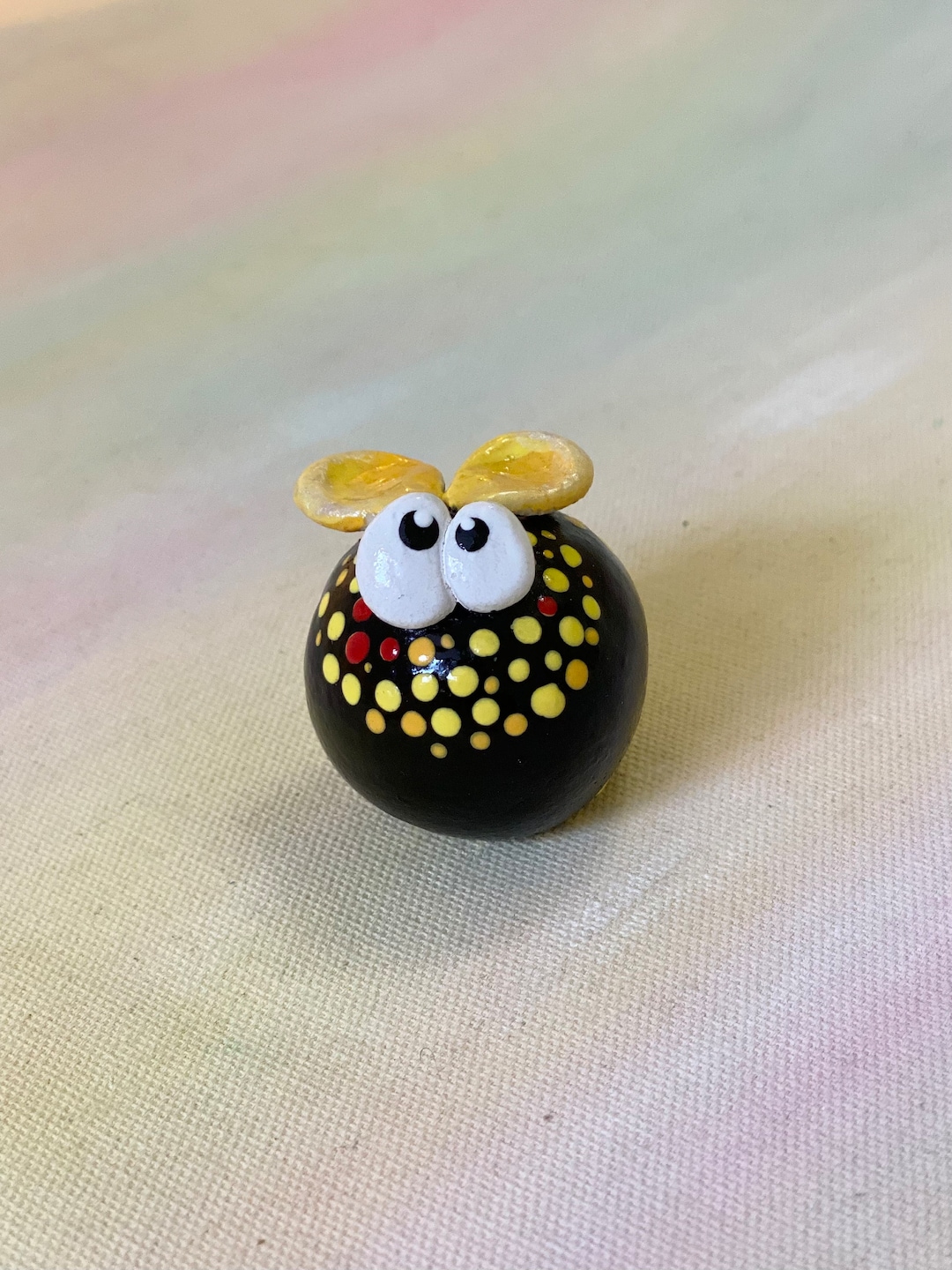 Handmade Bee Figurine, Honeybee Sculpture, Yellow Bee Desk/shelves ...