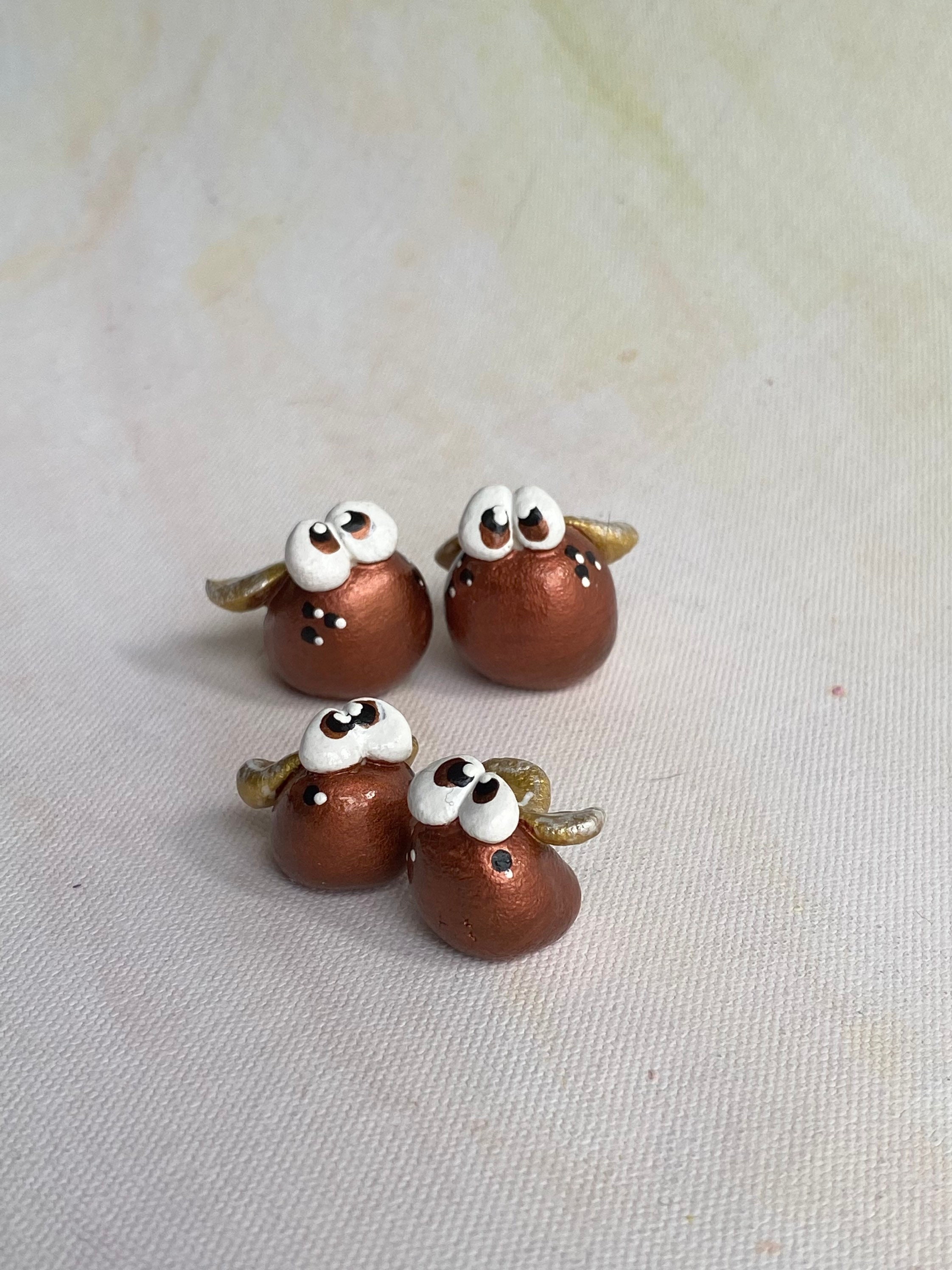 Honeybee Miniature Bees Figurine Bee Family Set of 4 - Etsy