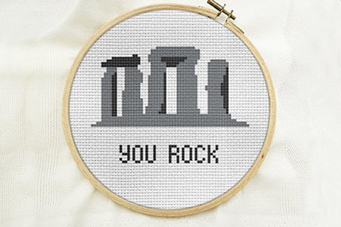Cross Stitch Pattern Beginner, Stone Henge England, Cross Stitch ...