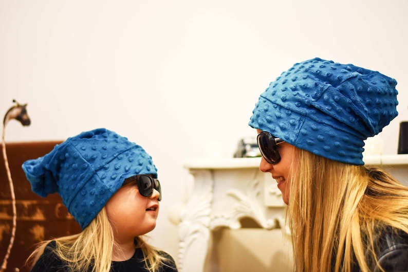 Grey Dot Friends Hats 3 Set, Bff Gift, Mom Dad Kid Slouch Beanie, Mommy ...
