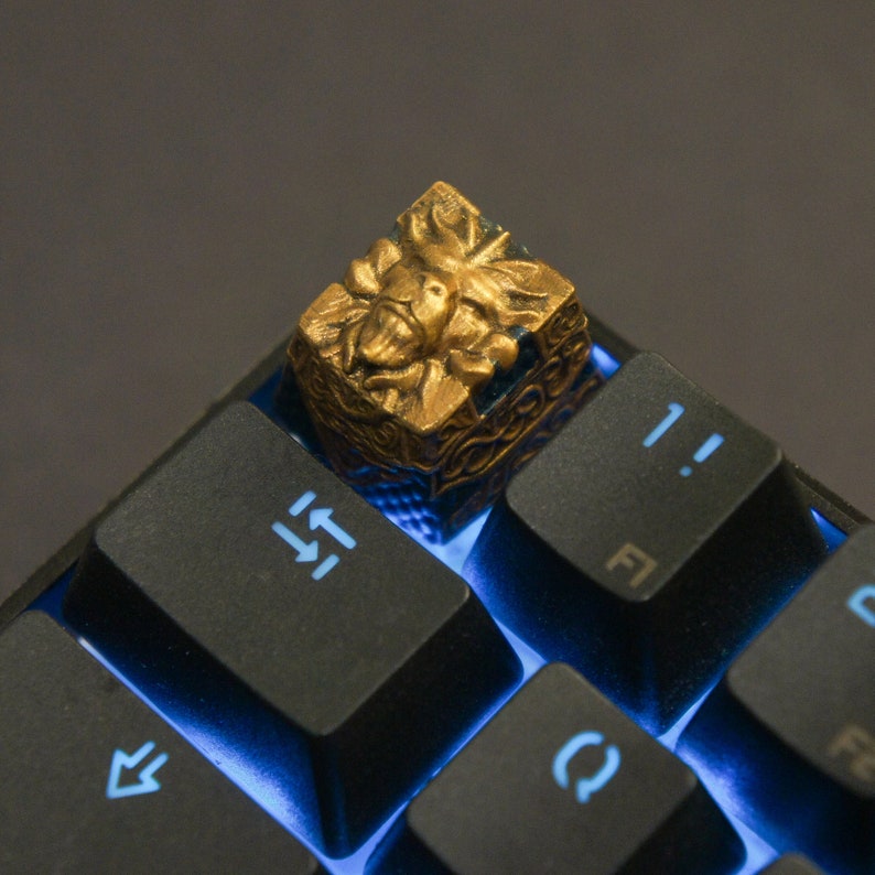 Varian Artisan Keycap - World of Warcraft Keycap | Custom Keycaps ...