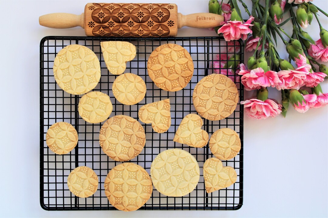 CHINESE PATTERN Engraved Rolling Pin for Cookies, Embossing Rolling Pin ...