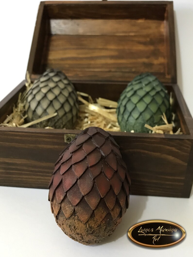 Game of Thrones inspired Dragon Eggs With Chest | Etsy