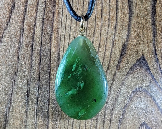 Alaskan Jade Pendant Necklace by Mother Earth Agates - Etsy