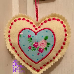 ITH Hanging Heart Machine Embroidery Design - Etsy