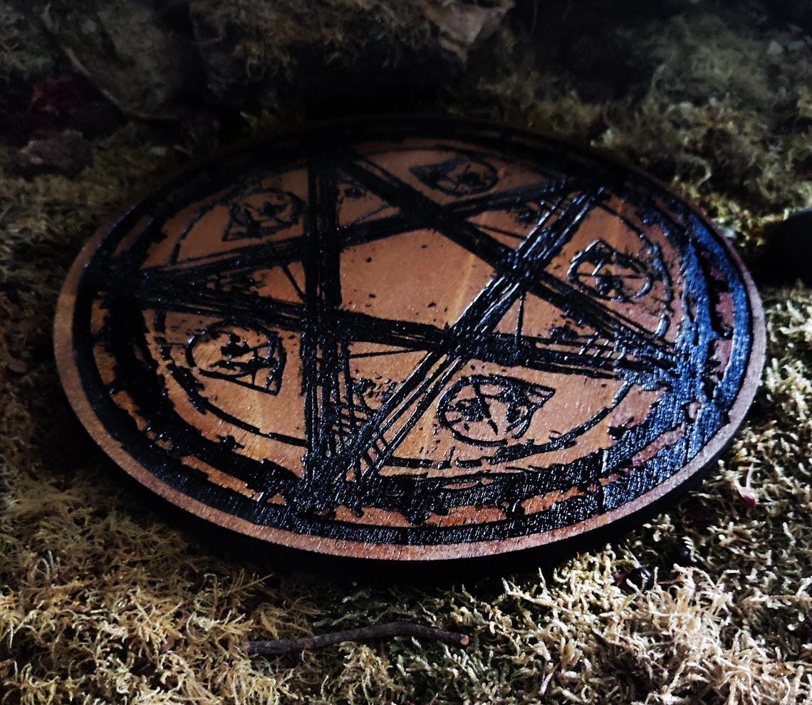 Sacred Pentacle, Pentagram, Ritual and Spell, Witchcraft, Esotericism ...