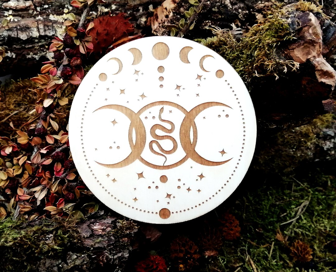 Esotericism, Lilith, Hekate, Wicca, Serpent, Witch and Witchy, Ritual ...