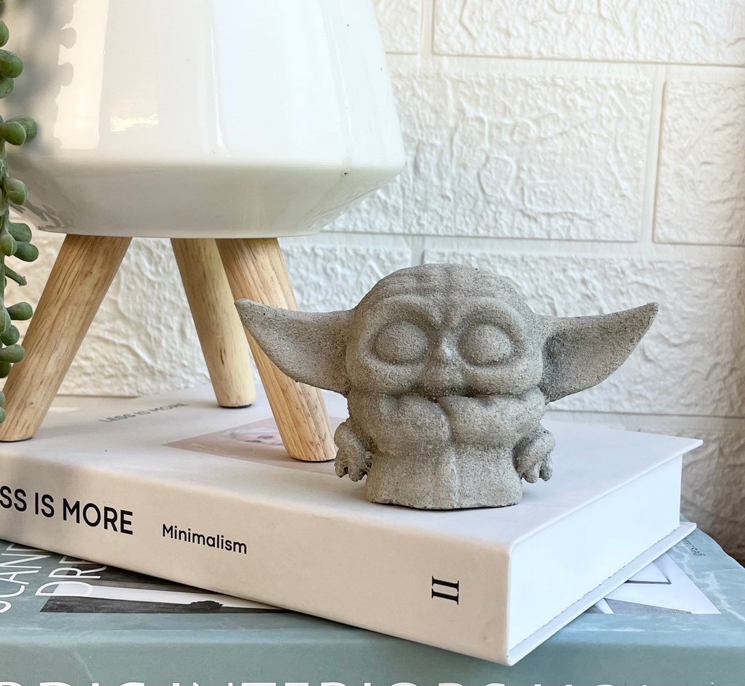 Small Concrete Baby Yoda-paperweight-housewarming Gift concrete Statue ...