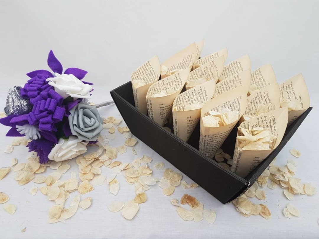 Vintage Book Page Throwing Confetti Cones, Shabby Chic Wedding/upcycled ...
