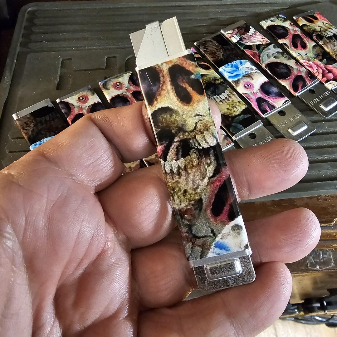 Goth Girl Skulls and Roses Ox Knife Pop Knife Utility Knife Box Cutter ...