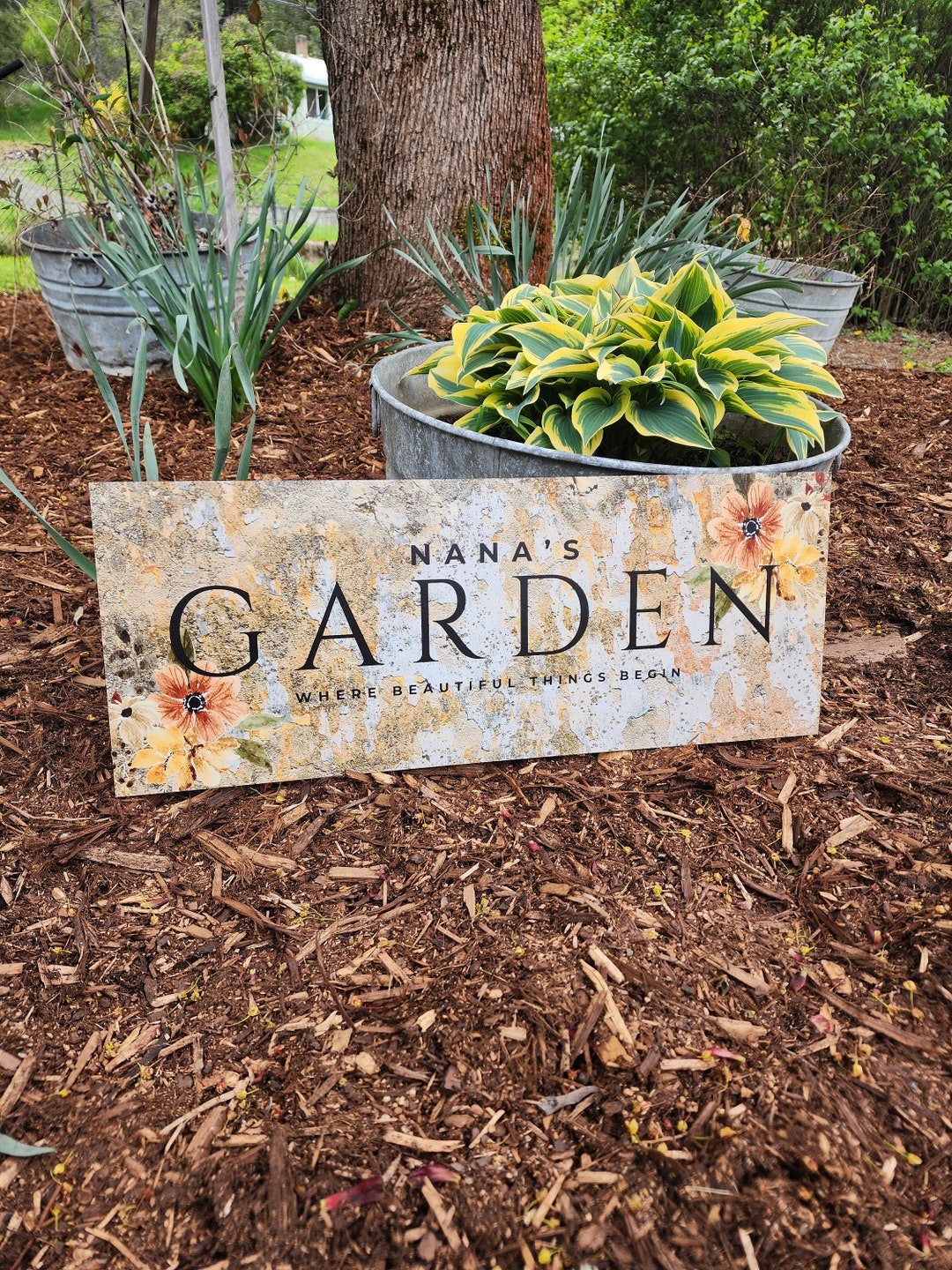 Mom's Garden Sign, Garden Decor, Personalized Garden Sign, Grandma's ...