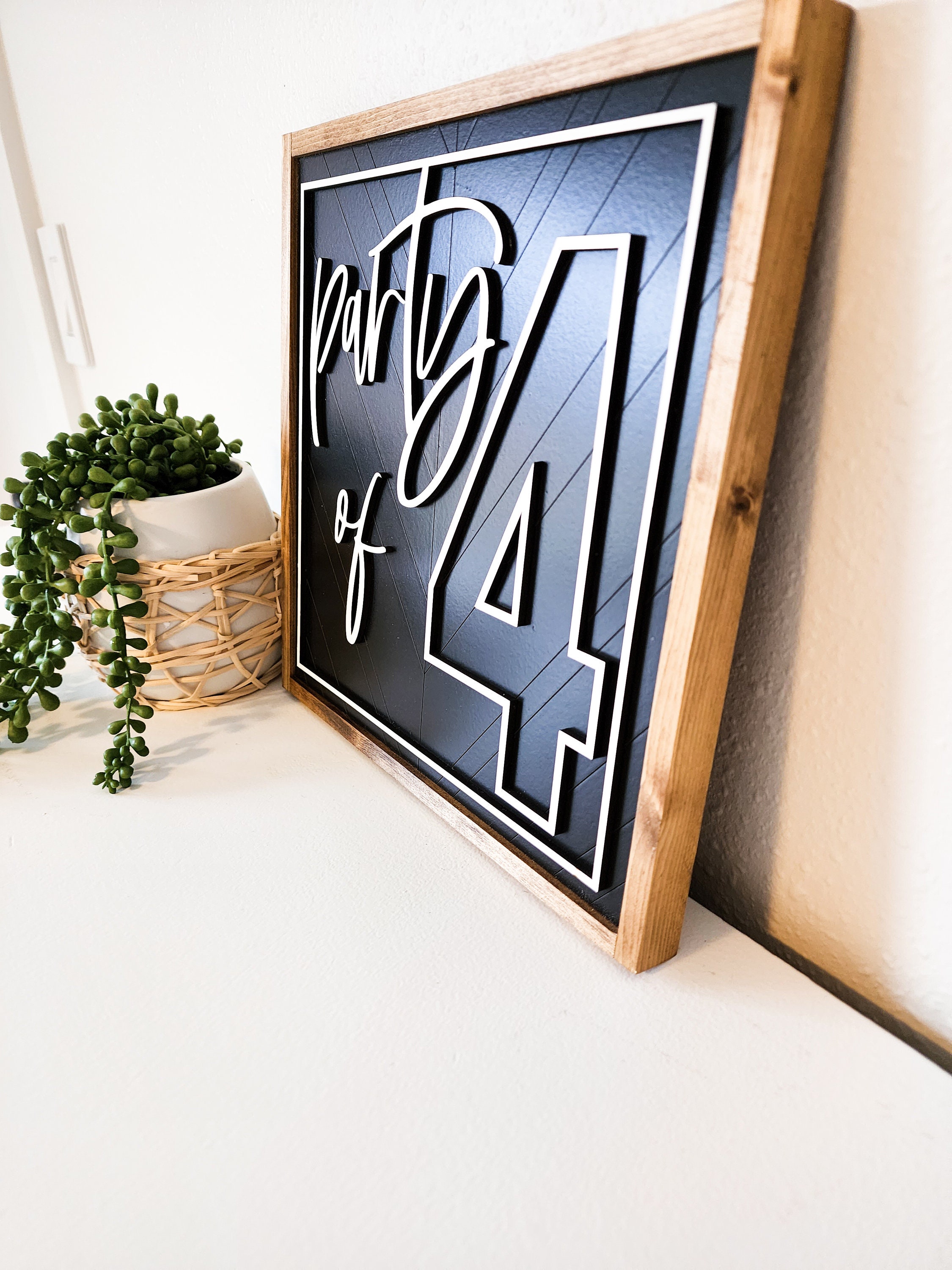 Family Sign Custom Family Number Sign Party of 4 Sign - Etsy