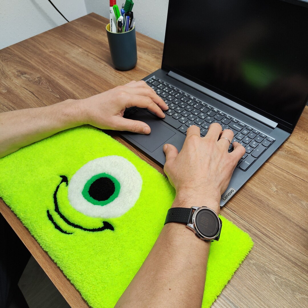 Keyboard Wrist Rest Rug, Tufted Mousepad, Soft Wrist Rest, Gamer ...