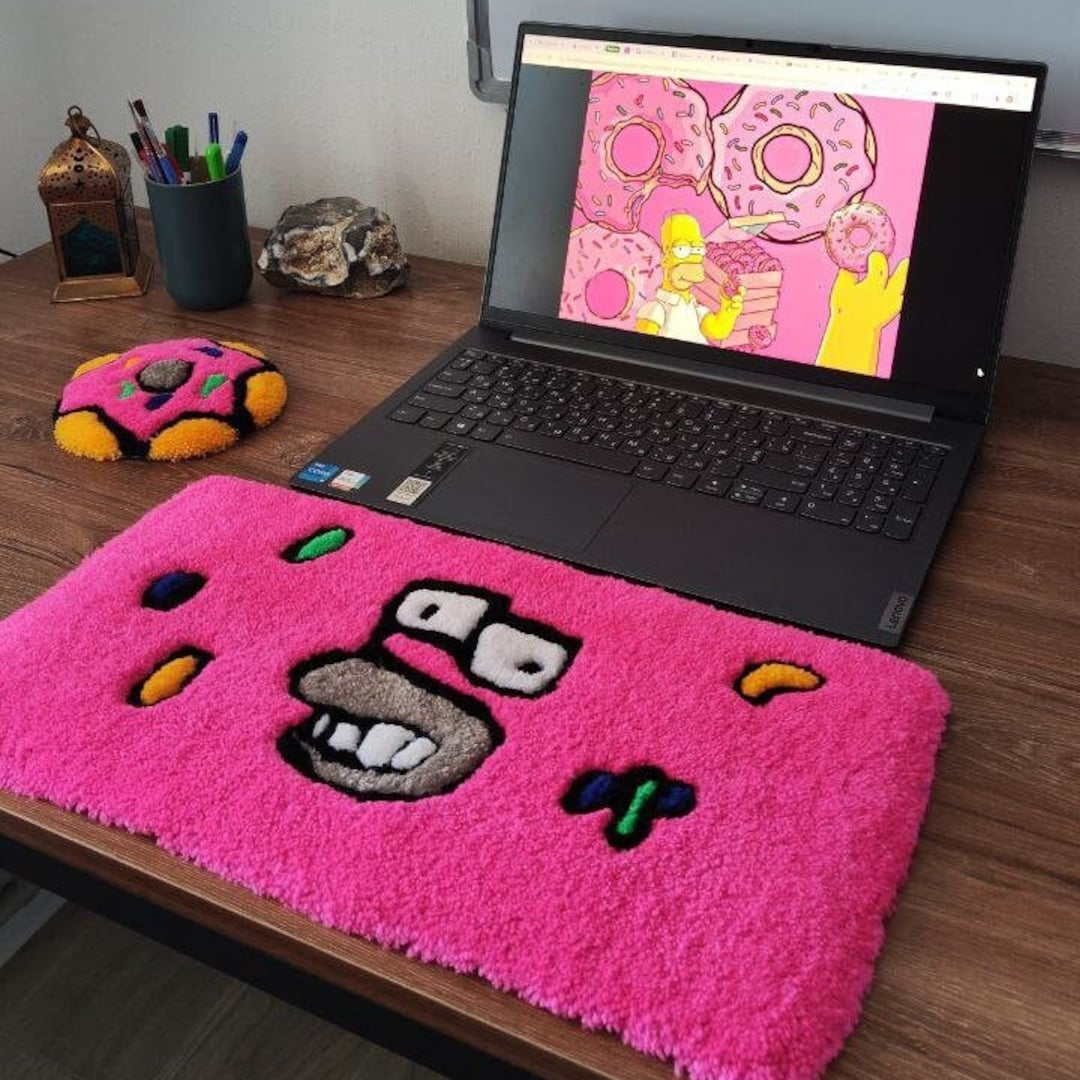 Pink Keyboard Rug With Cartoon Character, Wrist Rest, Кeyboard Wrist ...