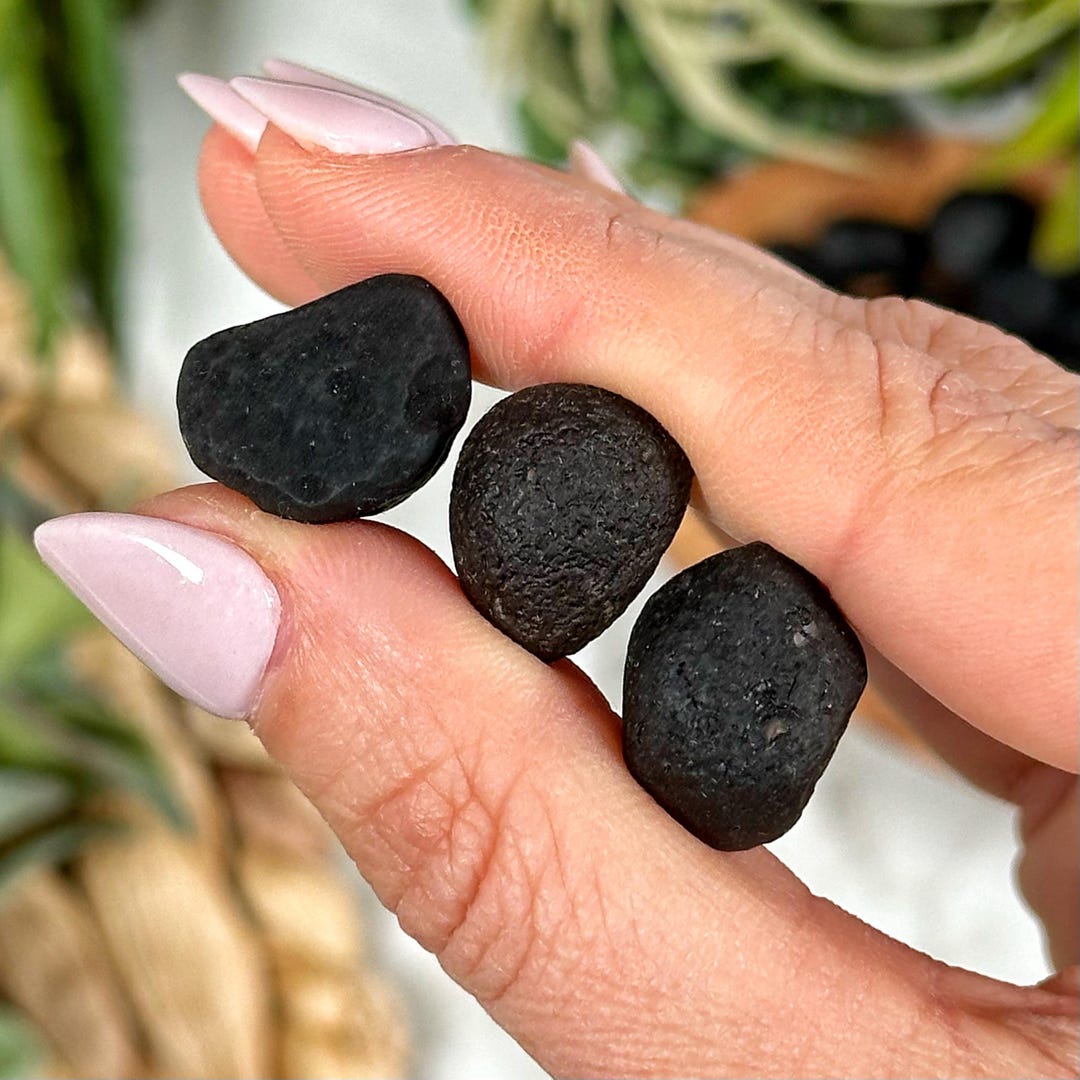 Saffordite Tektite | 1-6g | - No. 806 (raw Black Space Crystal, Root ...