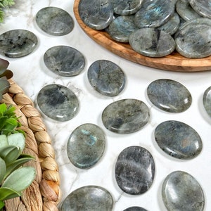 Labradorite Worry Stone - Stone of Transformation - No. 392 - Etsy