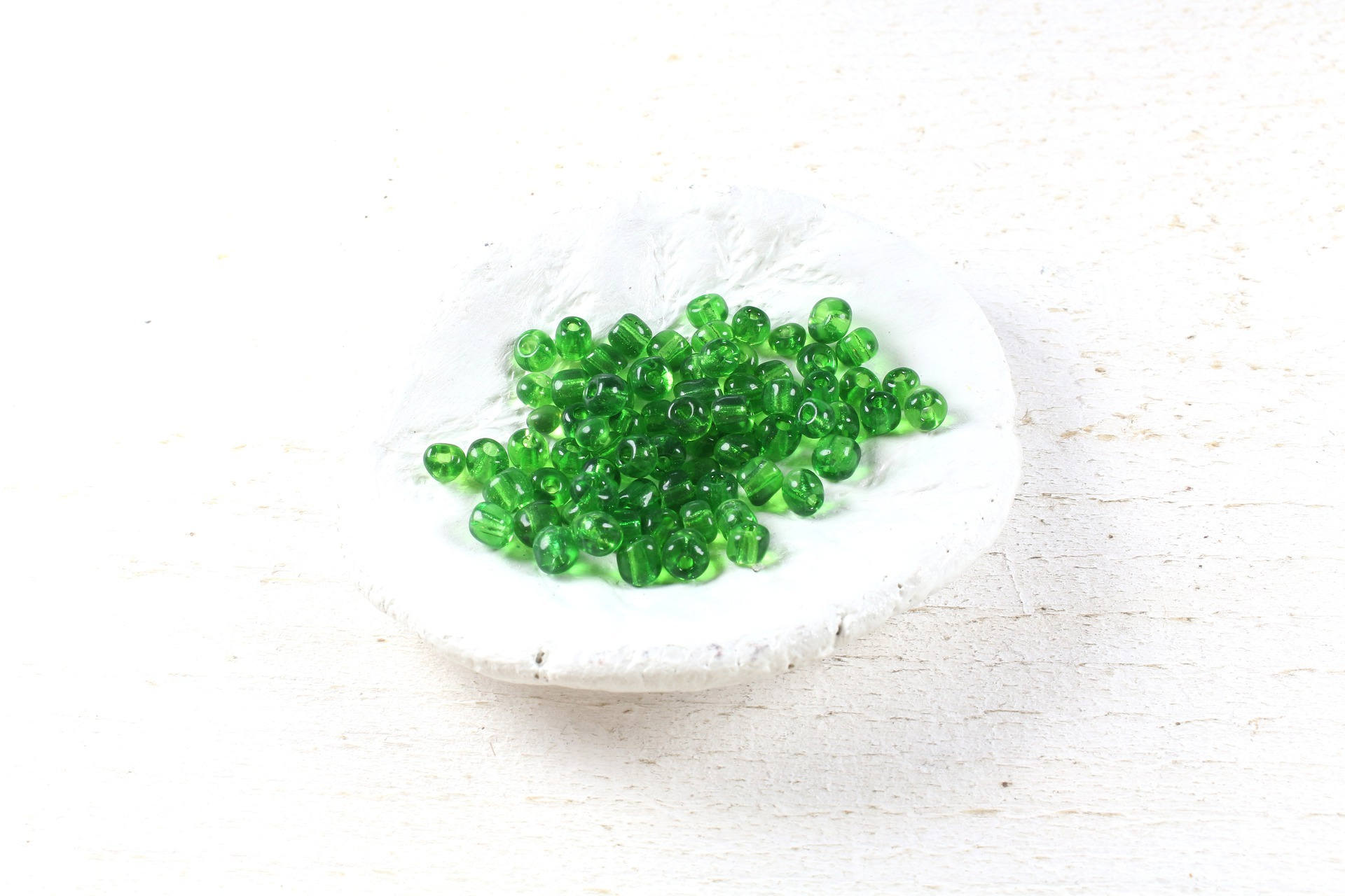 40g translucent green rock beads 4 to 5mm LBP00549 | Etsy