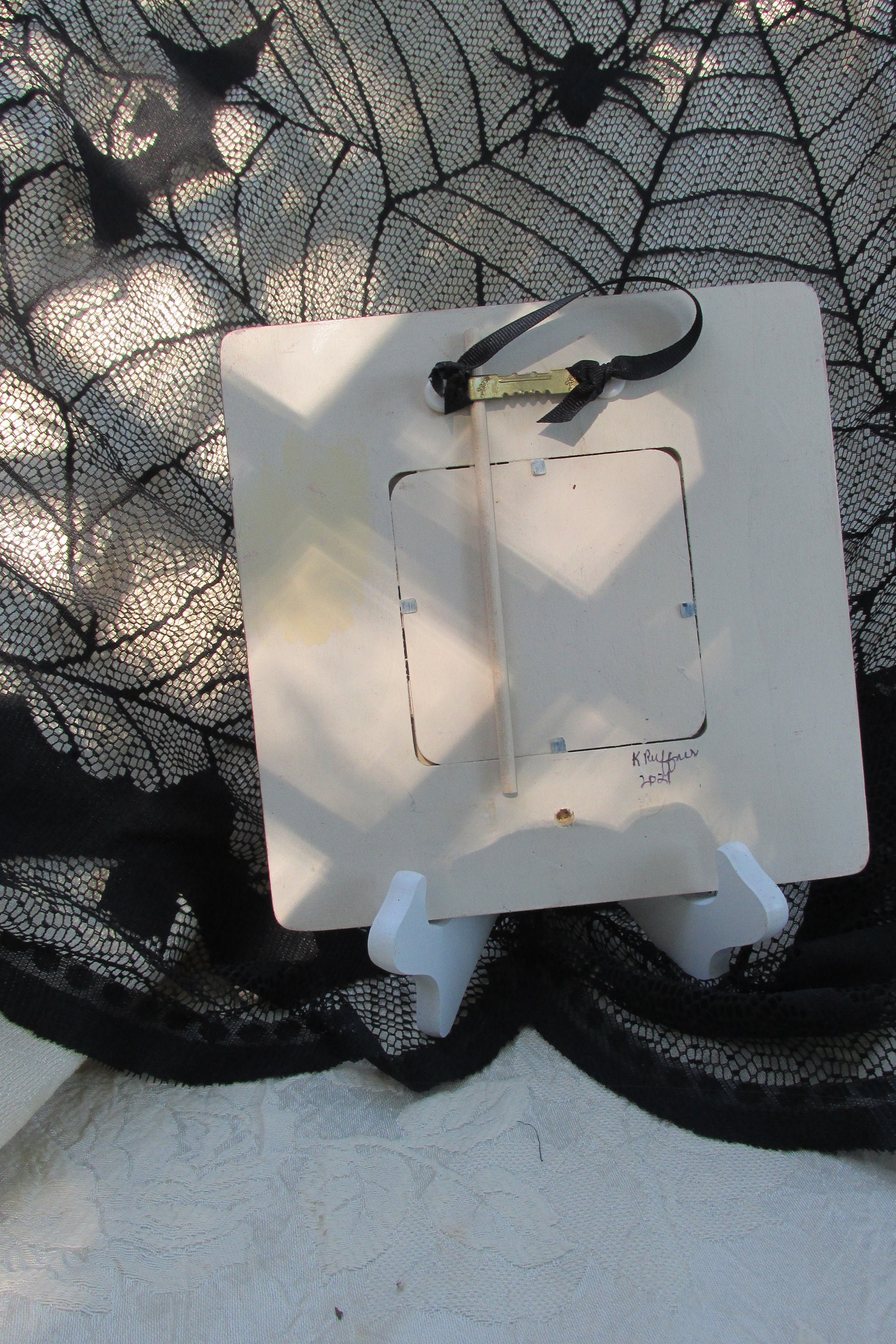 Creepy Peeper Dracula Vampire Peeking in the Window OOAK - Etsy