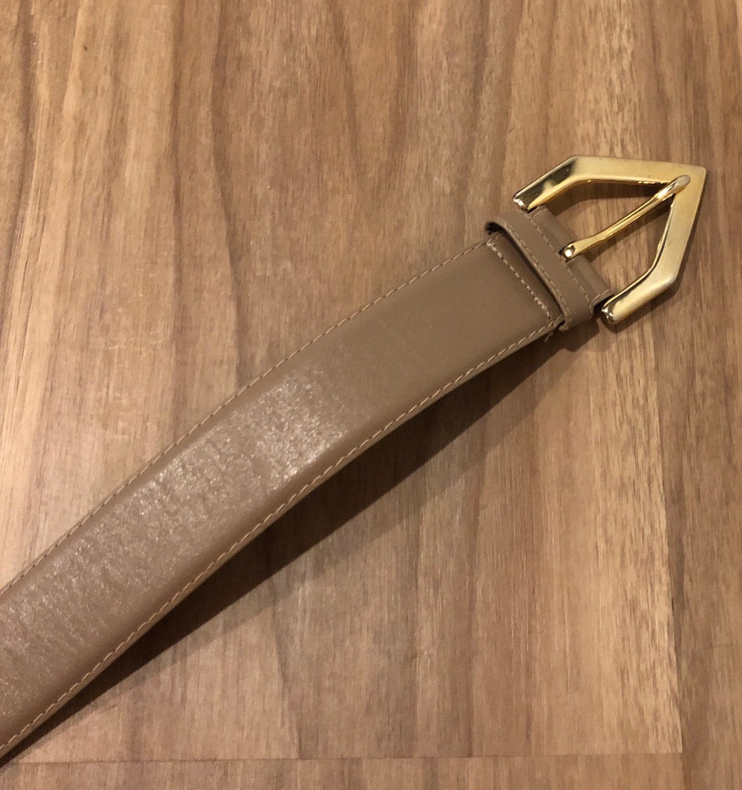 Tan Belt | Gold Buckle | Size L | Triangular Buckle | 1.5” Thick | 37 ...