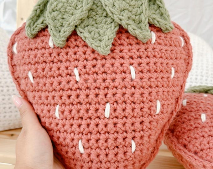 Crochet Pillow | SMALL Stella Strawberry Pillow - Etsy