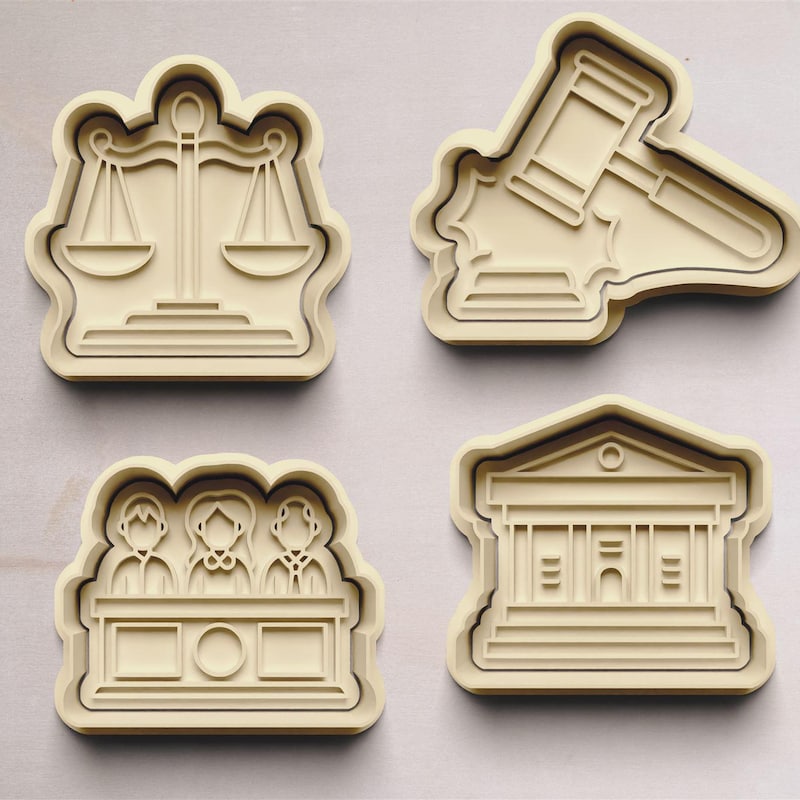 Lawyer Gift - 60+ Gift Ideas for 2025
