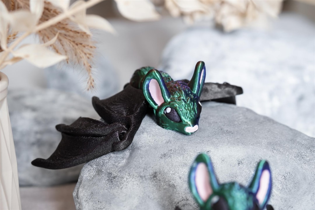 Super-flexible Bat With Cool Color Gradient | Flexi Bat | Bat Fan Gift ...