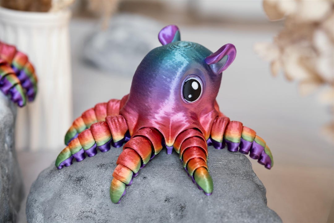 Flexi-octopus 3D Print | Shimmering 3D Octopus With Rainbow Gradient ...