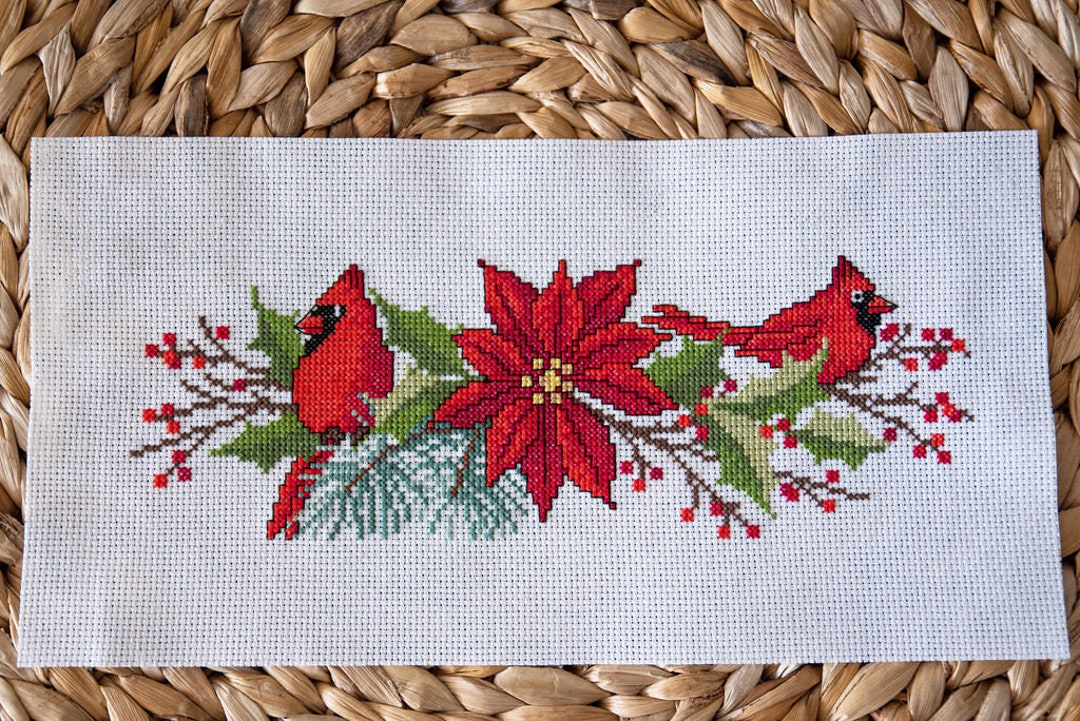 Christmas Bird Cardinals Cardinal Table Runner Pattern - Etsy
